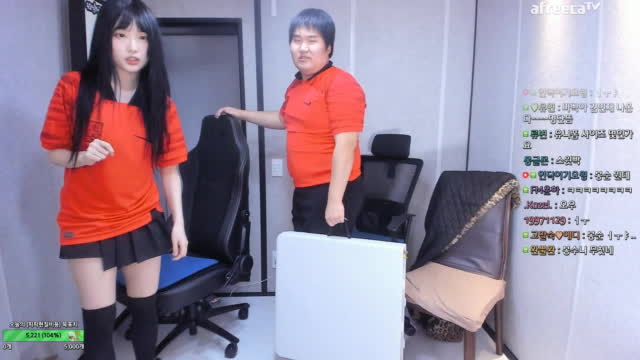 [클립]한국VS가나 카타르 월드컵 sbs mbc kbs 중계 축구 피파4 구루미X봉순X마빡 먹방!~ | SOOP VOD