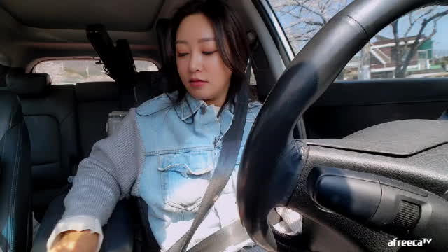 [클립]진해 군항제 꽃구경 갈까? 아아 한잔해 500 | SOOP VOD