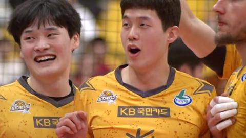 4연속 득점으로 분위기를 휘어잡는 KB손해보험 | SOOP VOD
