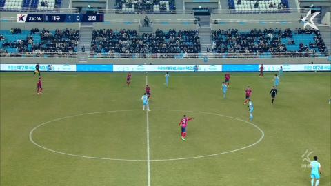 '거미손 선방' 김천 상무의 순간적인 기습을 막아낸 오승훈 GK / 전반 27분 | SOOP VOD