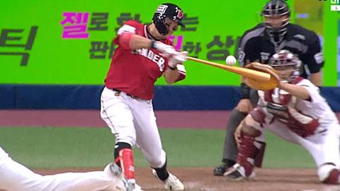 펜스 상단을 때리는 최주환의 1타점 적시 3루타! 선취점 가져오는 SSG | SOOP VOD