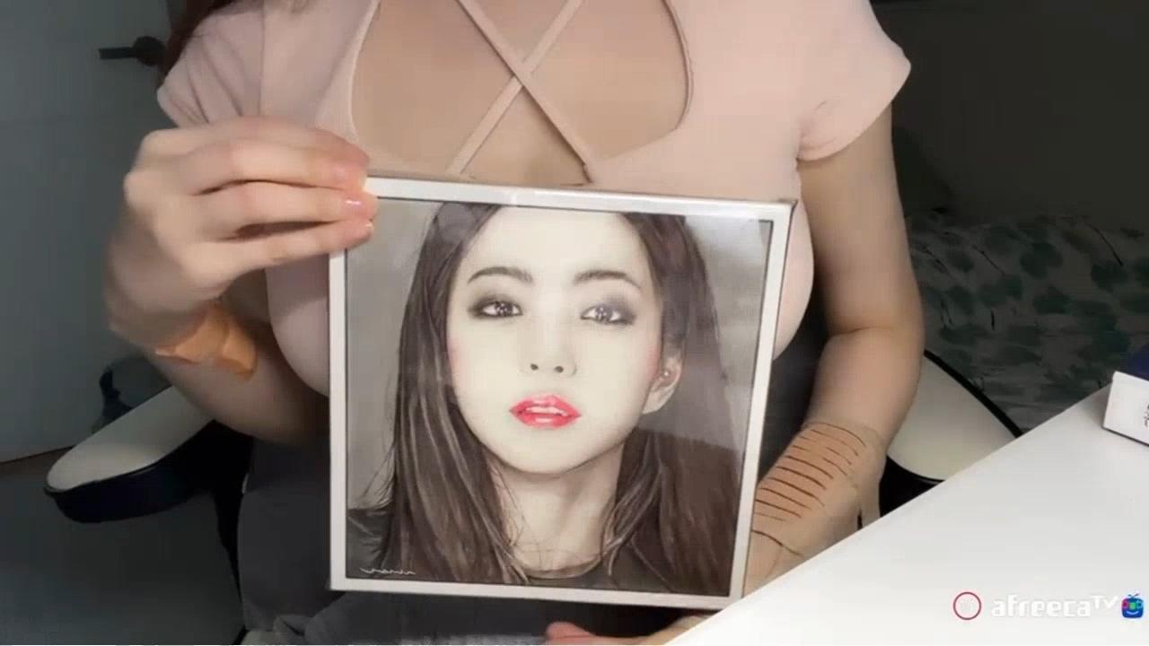 BJ☆러브린☆ 그림선물 언박싱 인증영상(김뭉크 7주년 이벤트) | SOOP VOD