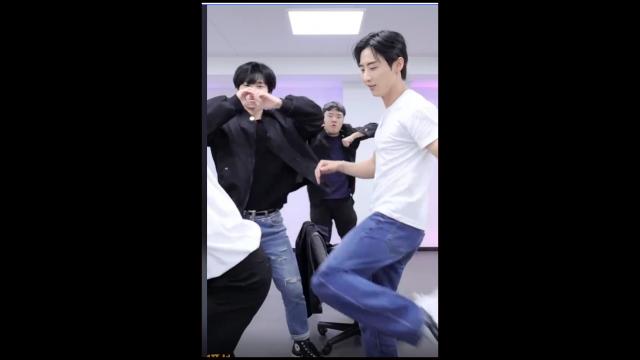 [캐치]BJ빵훈- NS에게 엉덩이 맞는 빵훈이 | SOOP VOD