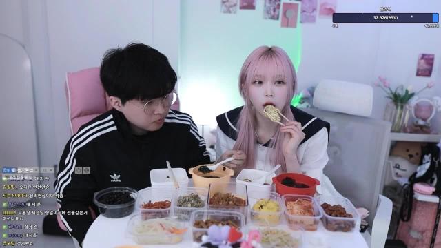 생일이에요+히히++감사합니댜+흐어어어+ㅜㅜ_1 (5) | SOOP VOD