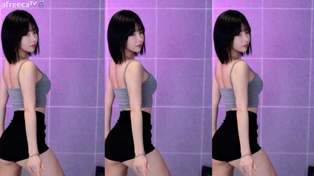 AfreecaTV #323 EunYuhwa_直播间帐号(greenblue798)_BGM : Maniac | SOOP VOD