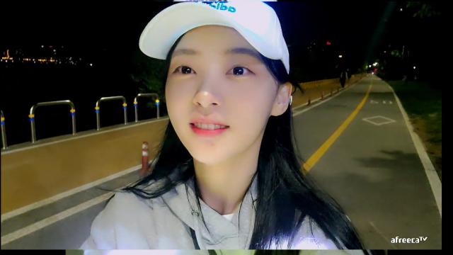 졈니 - résumé | SOOP VOD