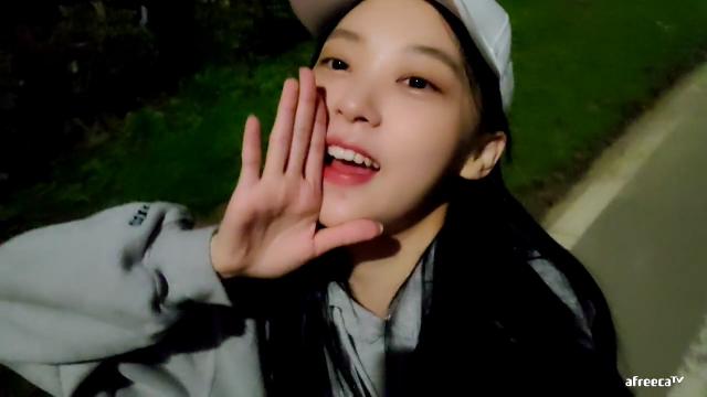 졈니 - Résumé | SOOP VOD